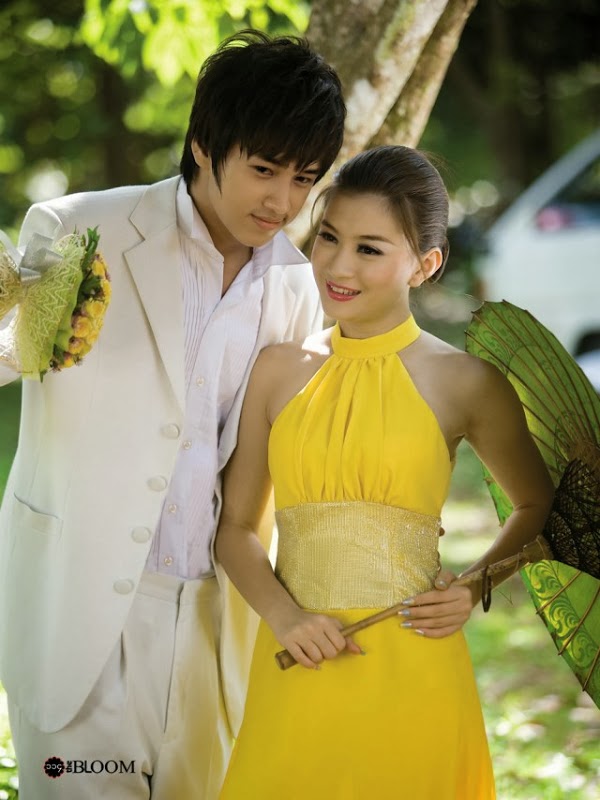 Myanmar Model Girls: Wut Hmone Shwe Yee and Aung Ye Lin