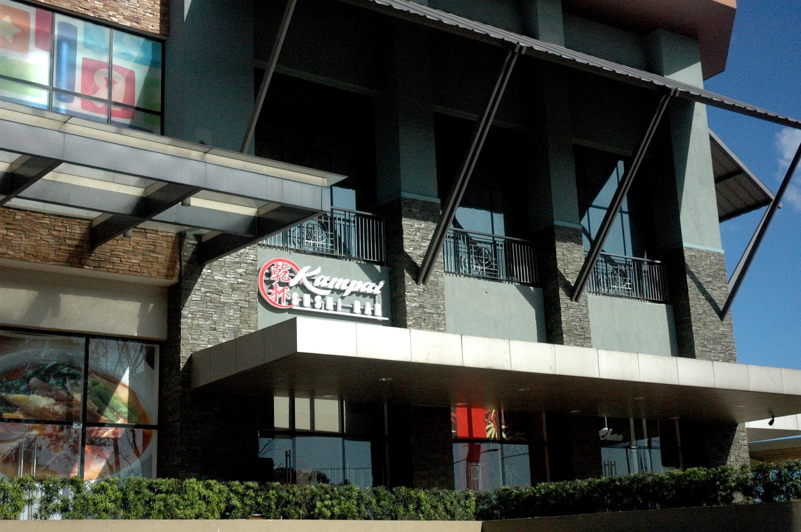 DUDE FOR FOOD: Food Trippin' at Robinsons Place Antipolo