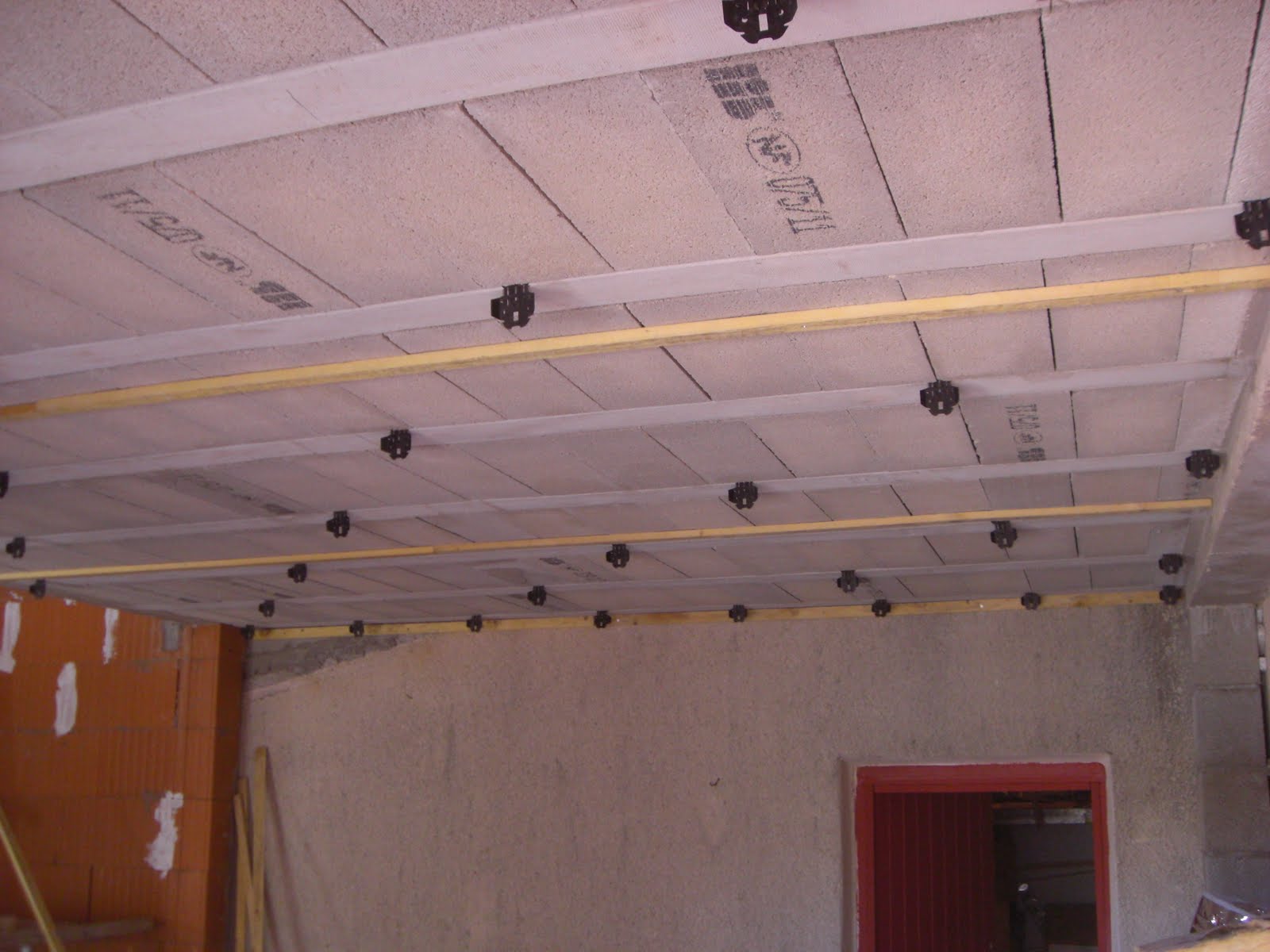 travauxadonf: ISOLATION DU TOIT PLAT