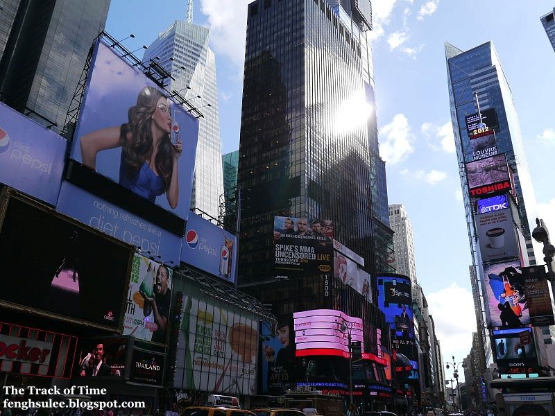Walking Around the Times Square | The Track of Time