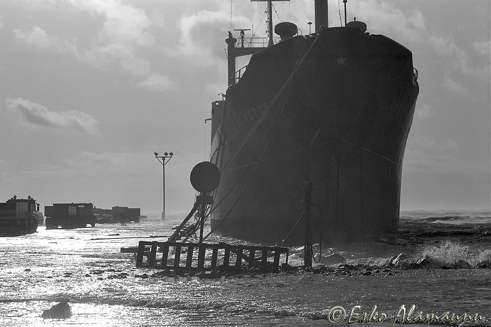 Eko-Kuvia: MAURI-MYRSKYSTÄ 30-vuotta...