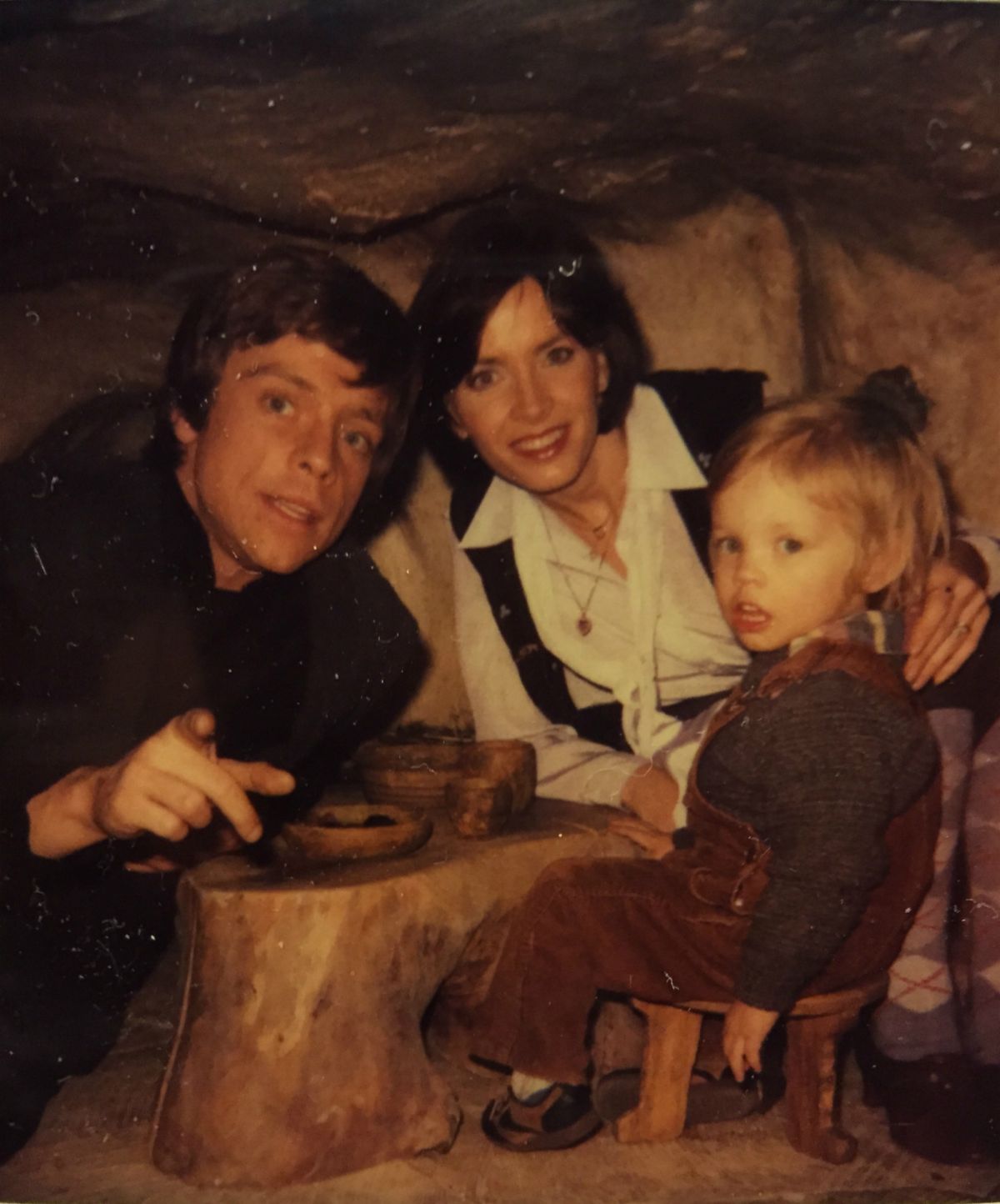 From Mark Hamill's Family Photo Album: Rare Candid Behind the Scenes ...