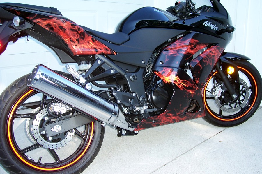 Fast Bikes Online: Kawasaki Ninja 250R Red