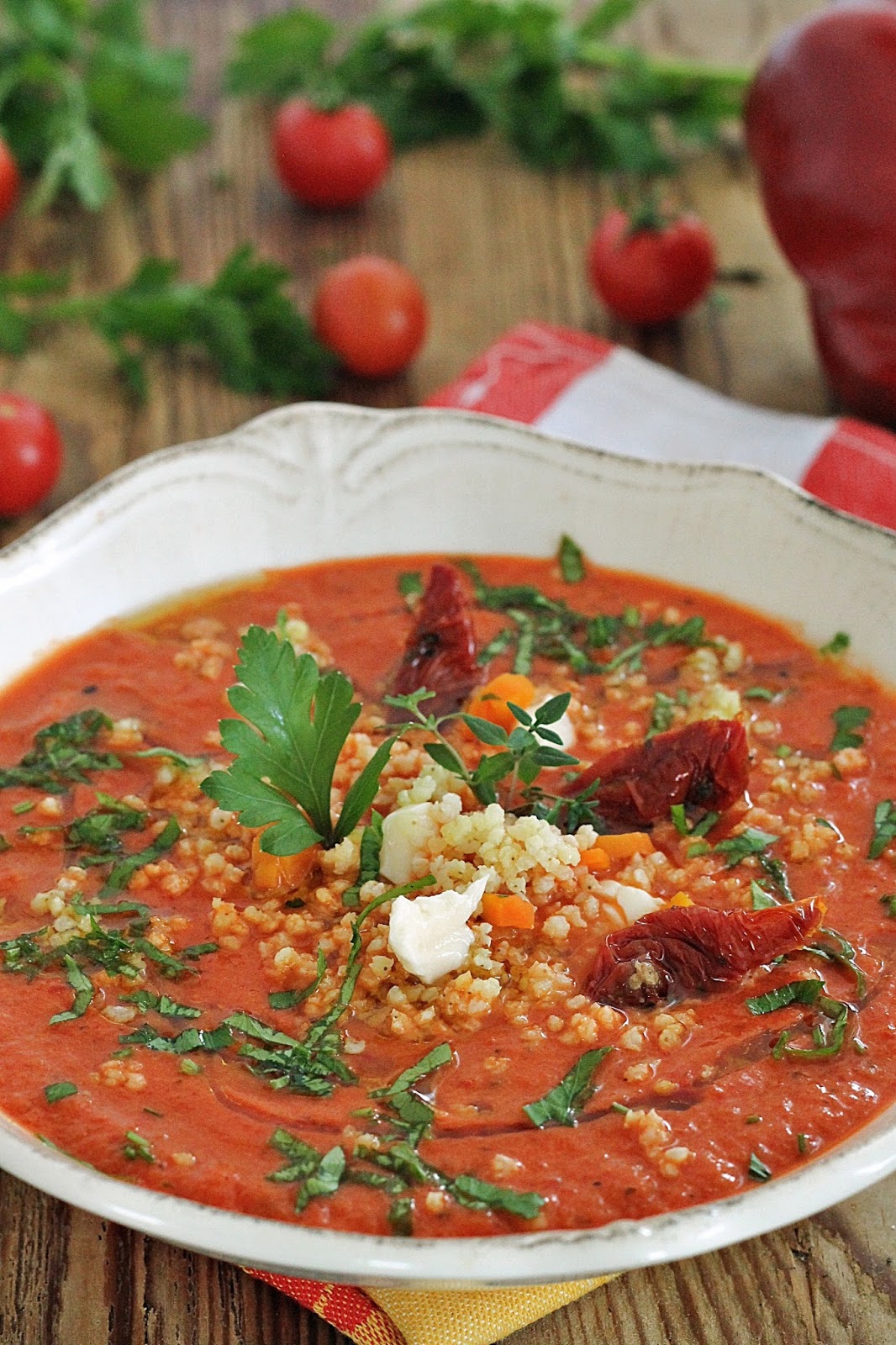 wesoła kuchnia: Pomidorowo paprykowo serowy krem