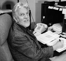 New Media Technology: Everett M. Rogers