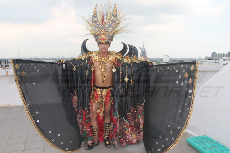 National Costumes in Mister International 2012 Pageant