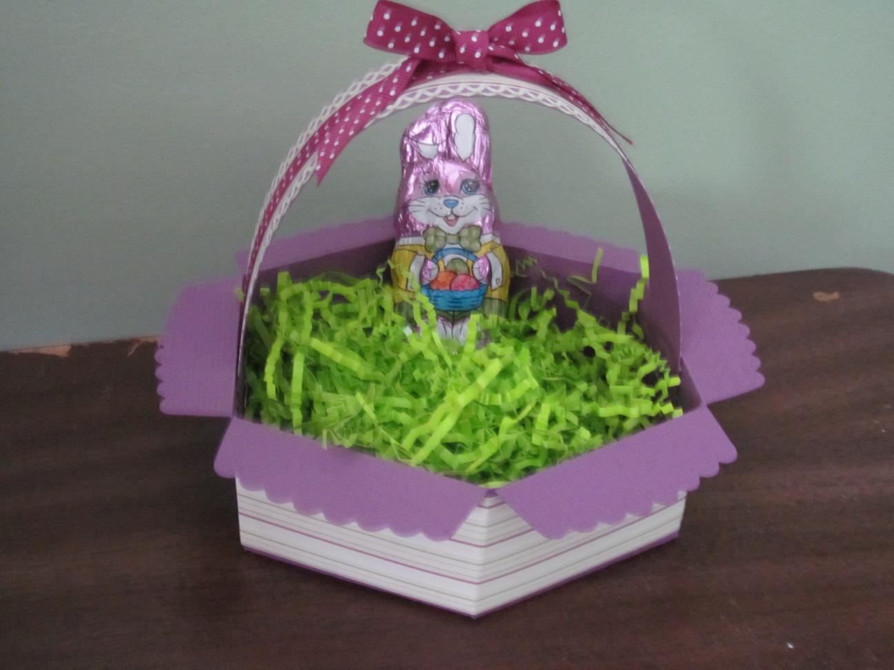 Creative Corner Studio: Family Easter Baskets