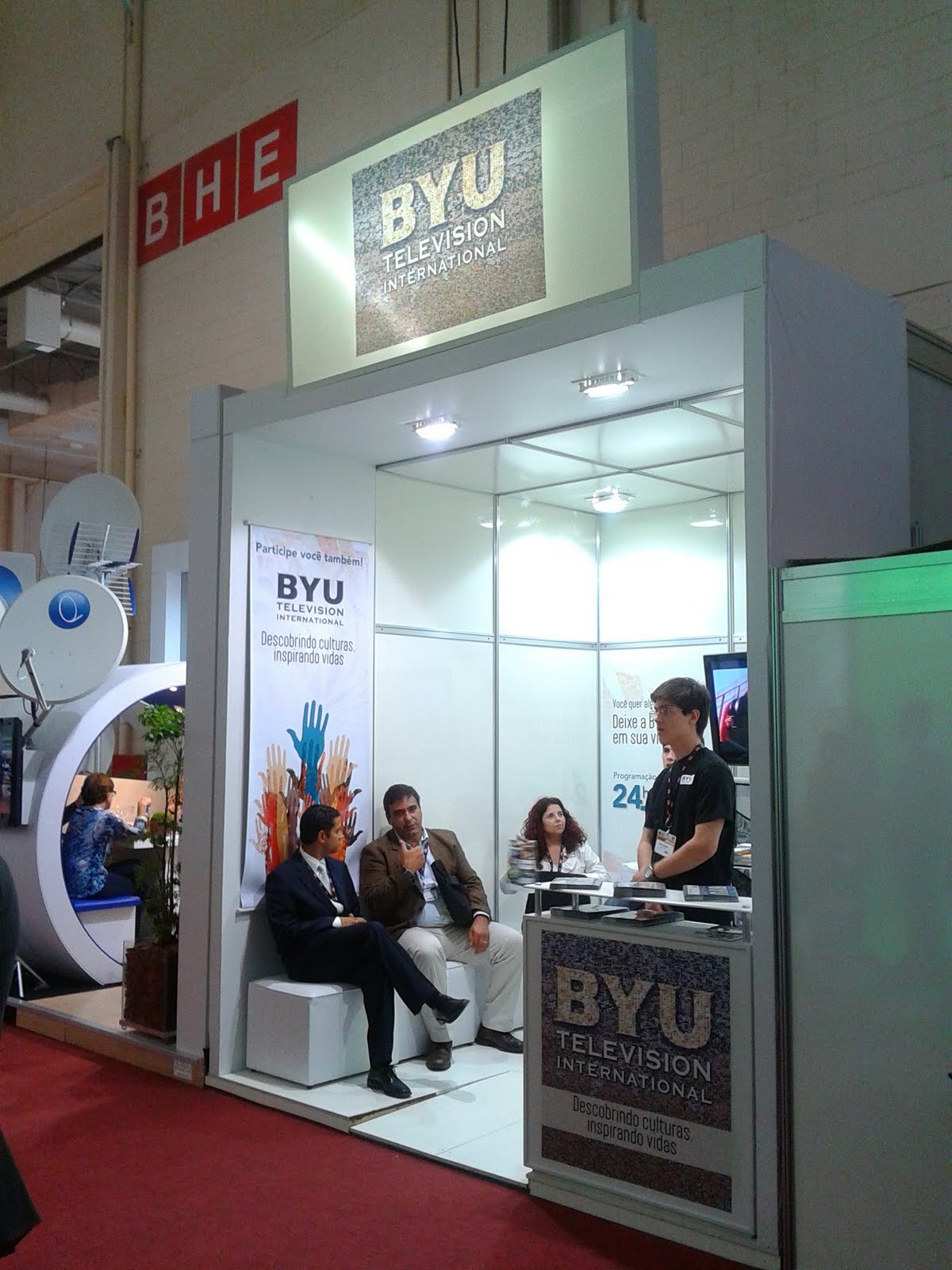Vejam o Estande da BYU TV Internacional na ABTA 2011 | MURILOVISCK ...