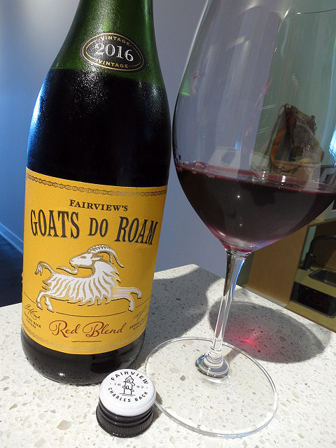 Goats do Roam Red 2016 (South Africa) - Wine Review