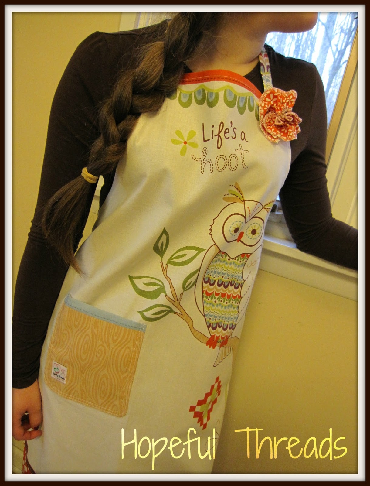 Hopeful Threads: Apron Panel Finish!
