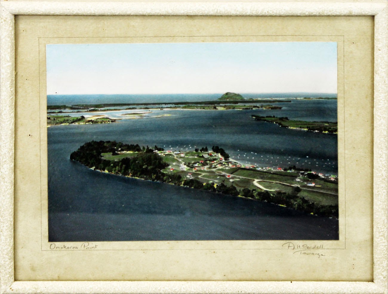 Tauranga Historical Society: Omokoroa Point, by Alf Rendell