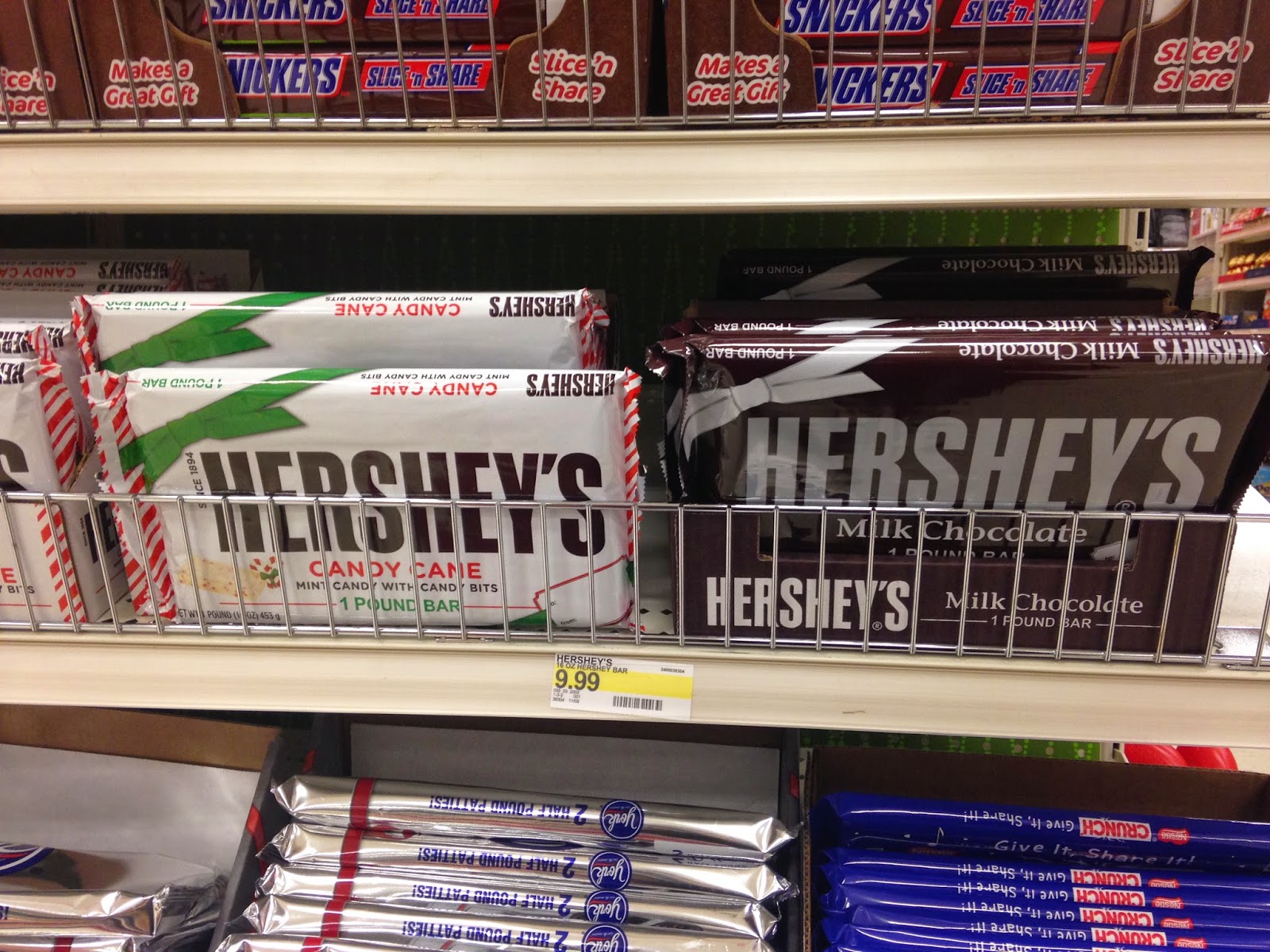 Candy Bar Reviews: Candy Hunting: One Pound Holiday Candy Bars