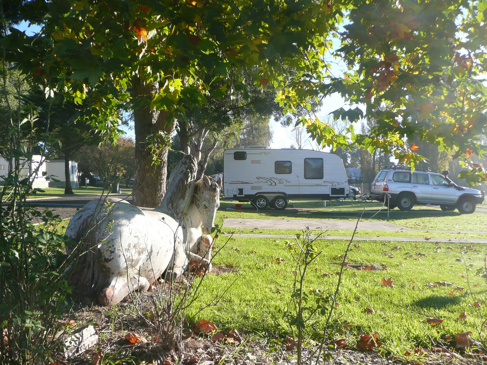 The Clarke's Aussie Adventure: 13 April 2011 - Cabonne Country Caravan ...