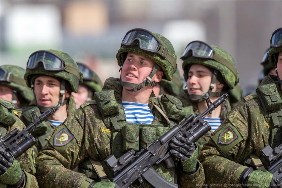 Asian Defence News: Russian military parade in memory of 70th ...