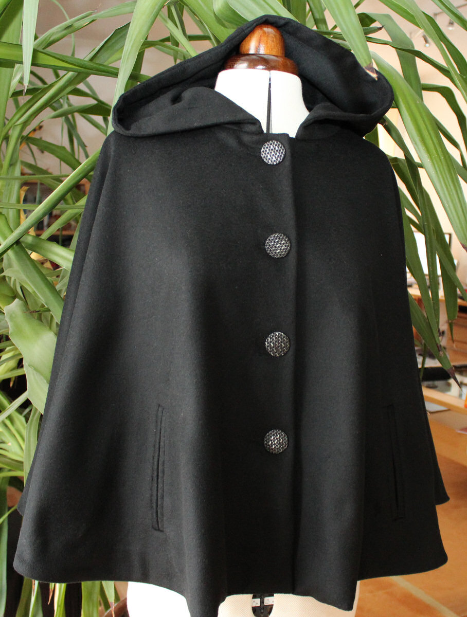 sewing galaxy: Zeit für ein Cape!