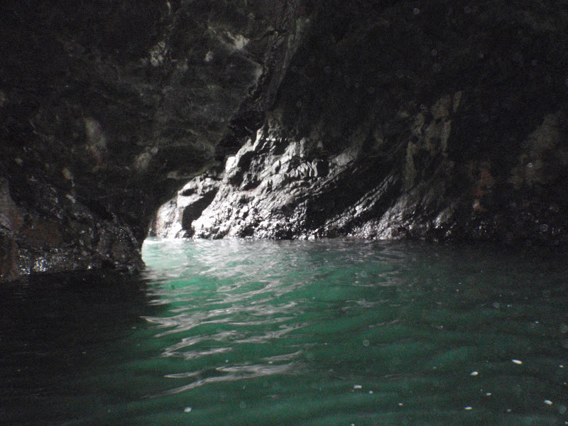 Matt Duckworth Underwater: Quick Cave Jaunt