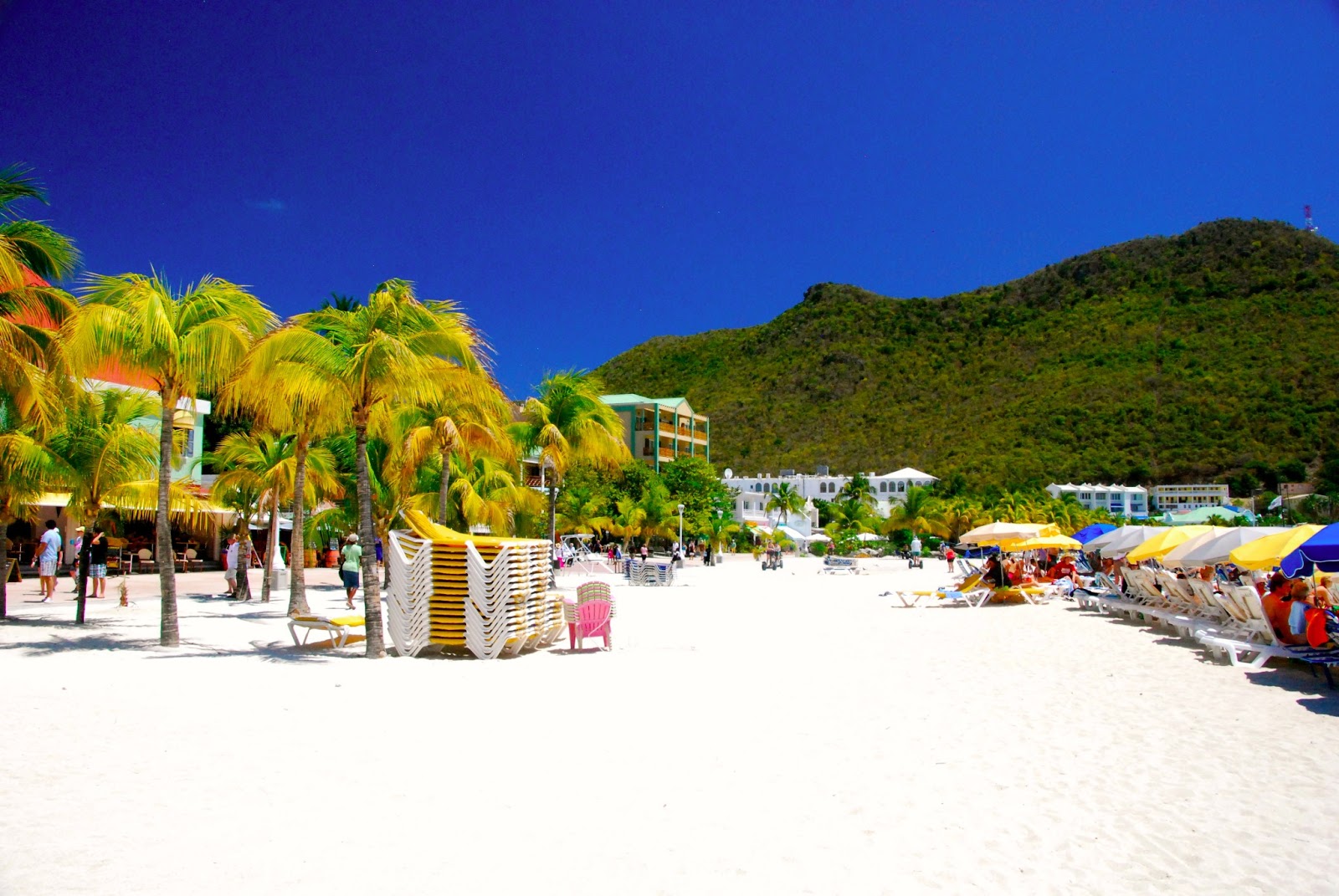 Wanderlust Traveler: St. Maarten/St. Martin (Beaches)