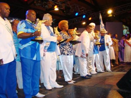 CARNAVAL PAULISTANO: Festa Nota 10!