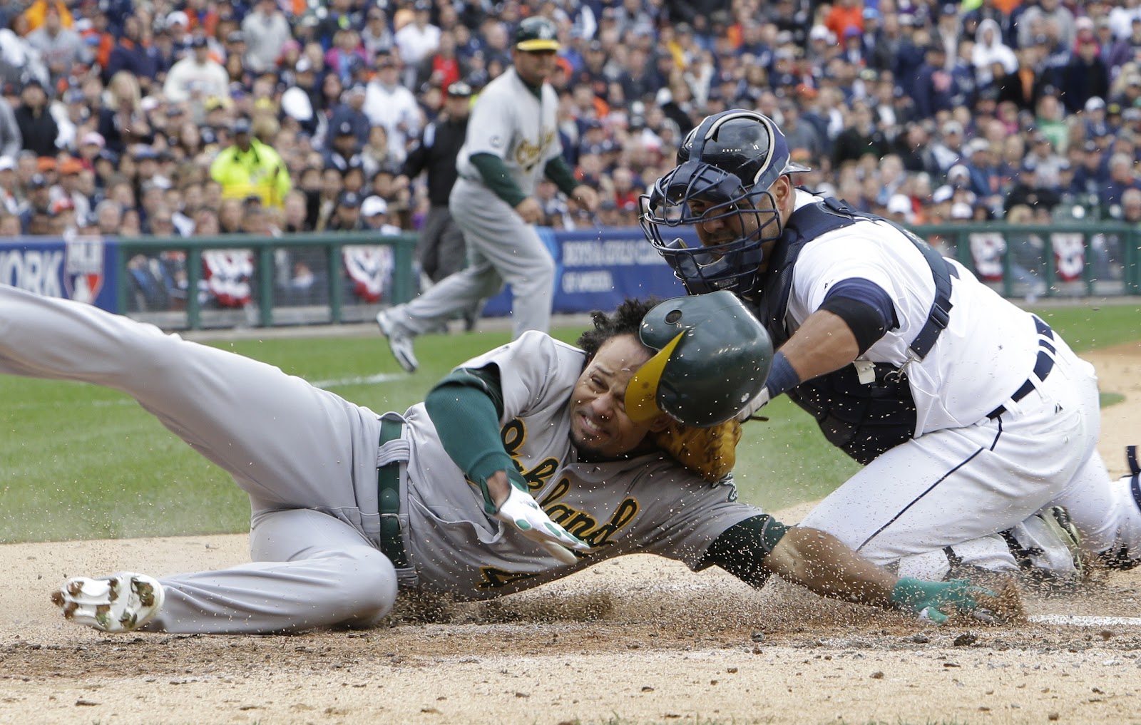 The Macomb Daily Blogs: Game On: October 2012