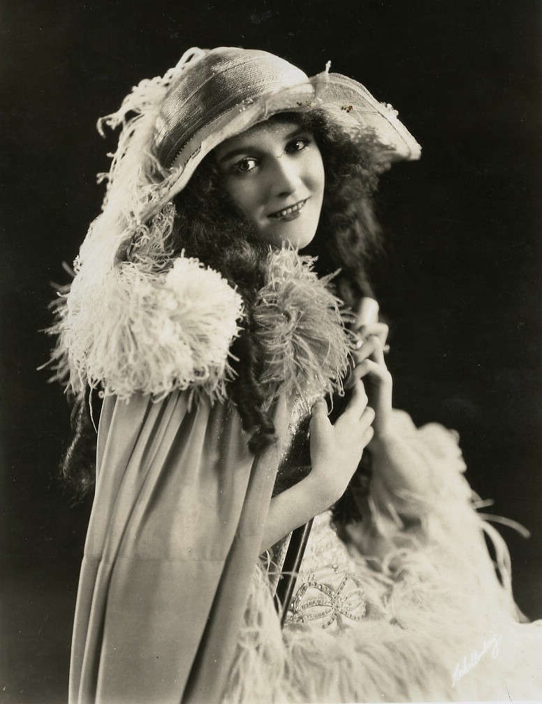 Noir and Chick Flicks: A Tribute to Mary Philbin