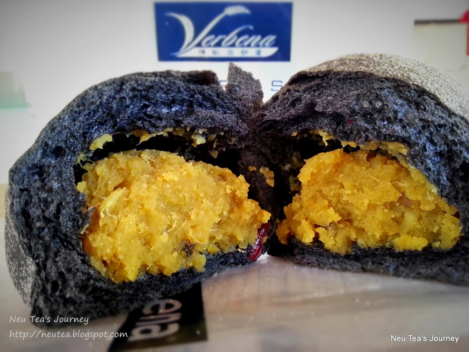 Neu Tea's Journey: Trying out new bread from Verbena Bakery in Kulai