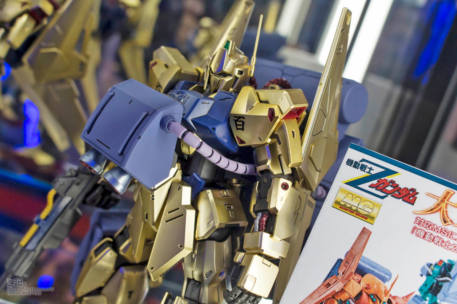 Gundam Family: P-Bandai Exclusive : MG 1/100 Ballute System On Display ...