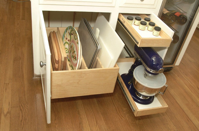 Kitchen Design: Baking Stations Make Cooking More Fun