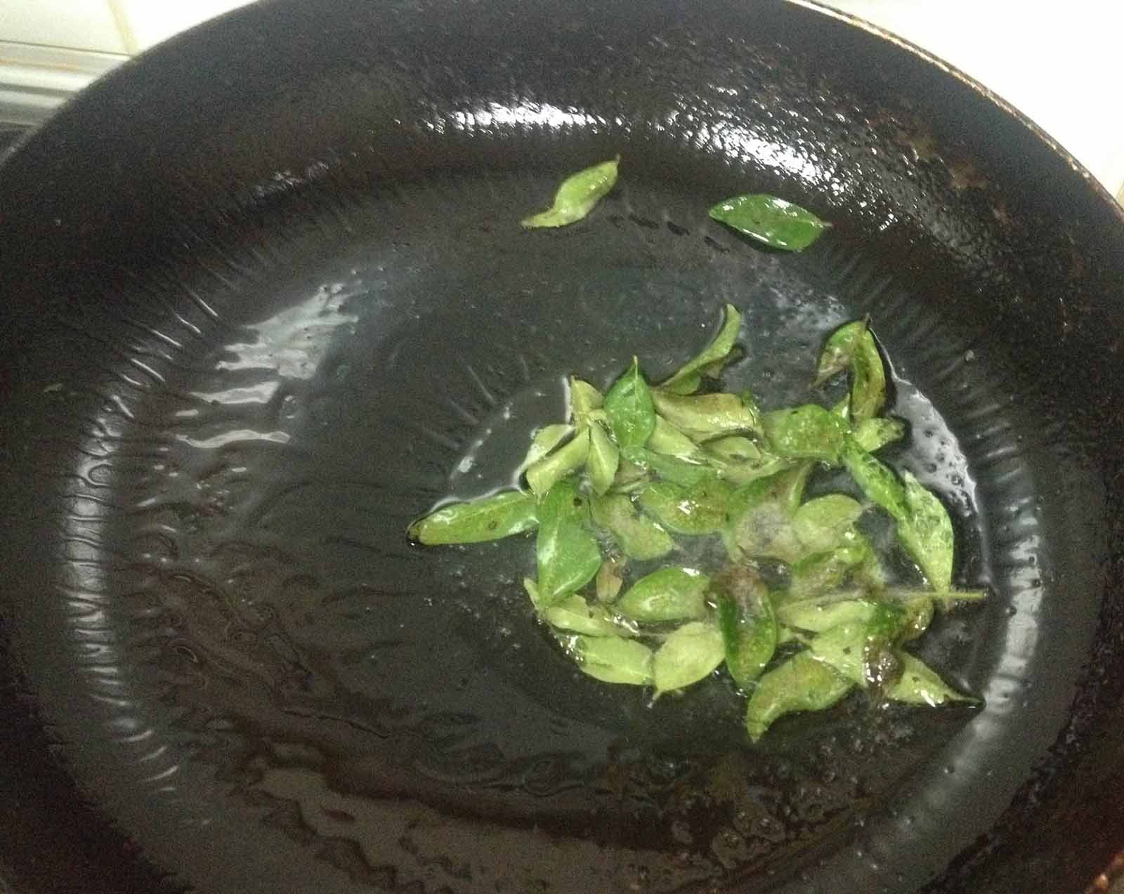 FRIED SQUID RECIPES / SQUID DISHES - SPICY FRIED CALAMARI CUBES