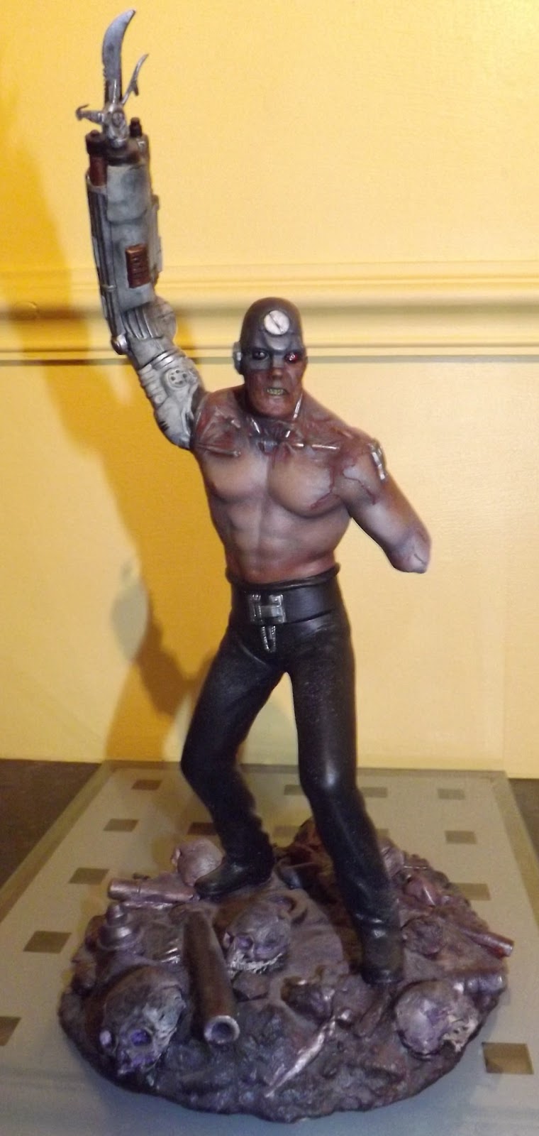 MODELS OF DREDD: Mean Machine