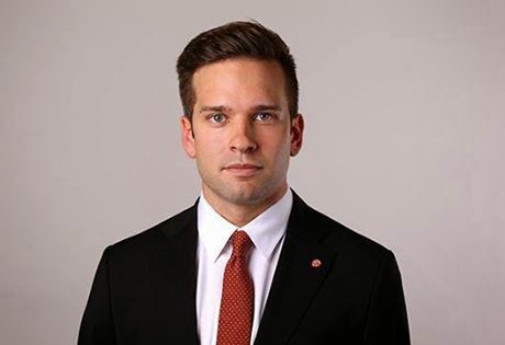 Afrivibes: Photos: 29 Year Old Sweden's Newly-Elected Health Minister ...