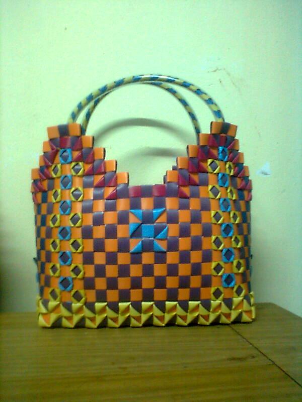 ::ANYAMAN BAKUL DAN KRAFTANGAN MANIK:: (^__^)::