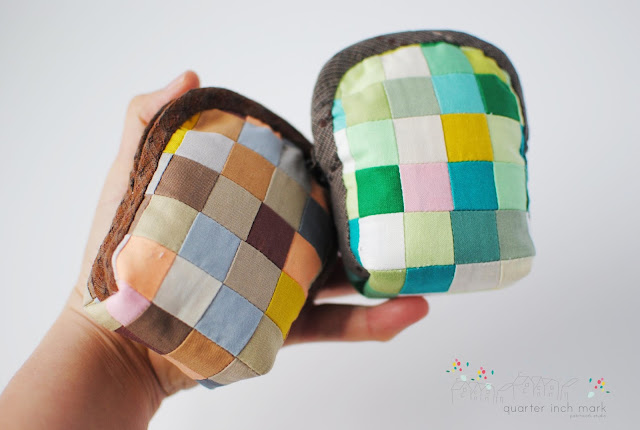 1/4" mark: A Sidewalk Pouch Sewing Pattern+ Sewing Kits