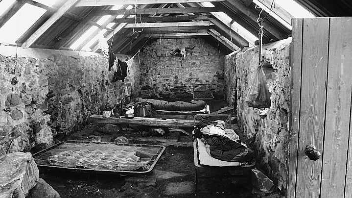 Footless Crow: July 2012