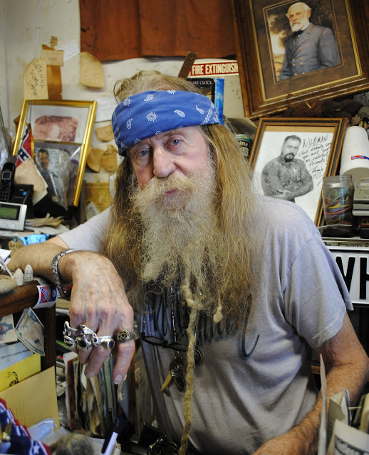 The Carpetbagger: Hillbilly Hall of Fame