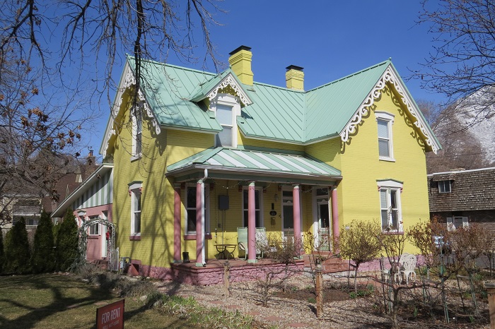 New Temple in Provo: Architecture, Provo and Two Temples