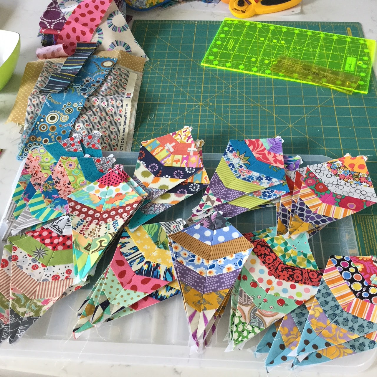 Wendy's Quilts and More: Cobweb Quilt / Millefiori