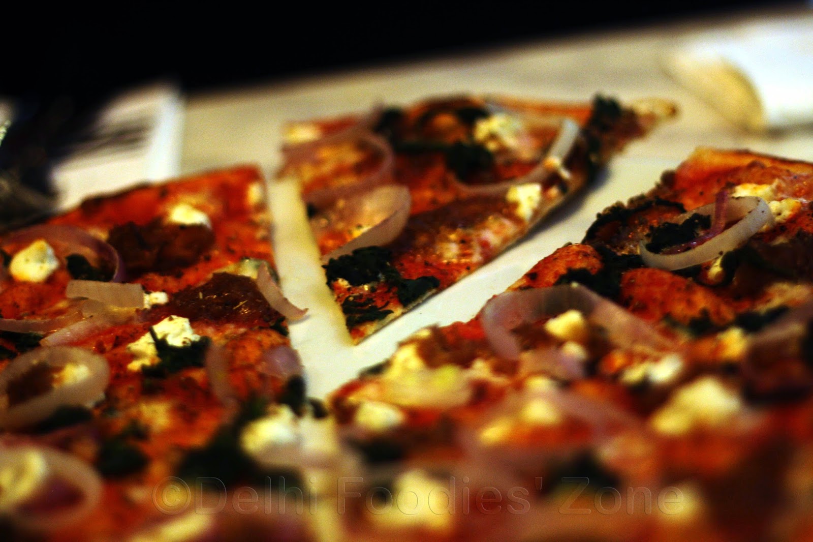 Delhi Foodies' Zone: Pizza Express Delhi vs Pizza Express London