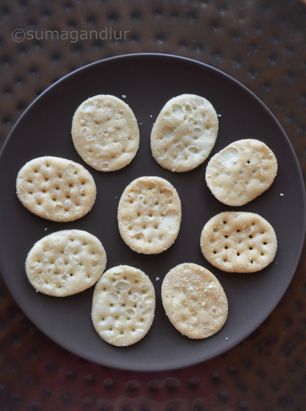 Veggie Platter: A - Z Indian Street Foods ~ T for Tikki Puri