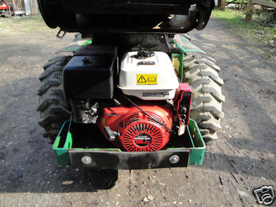 eBay Scam Hunter: AVANT 313 4WD petrol skid steer multi purpose loader