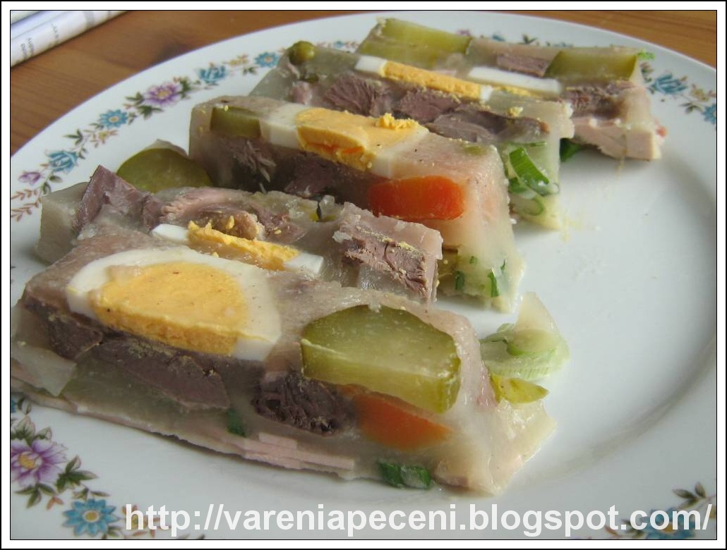 Vaření a pečení: Domácí sulc neboli huspenina či aspik