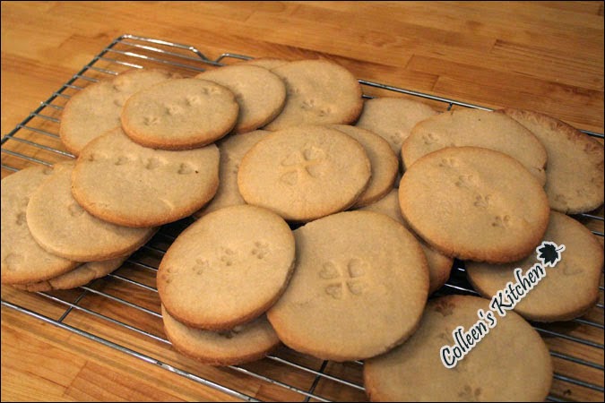 Heavenly Palate: [Basic Butter cookie] A perfectly buttery and crumbly ...