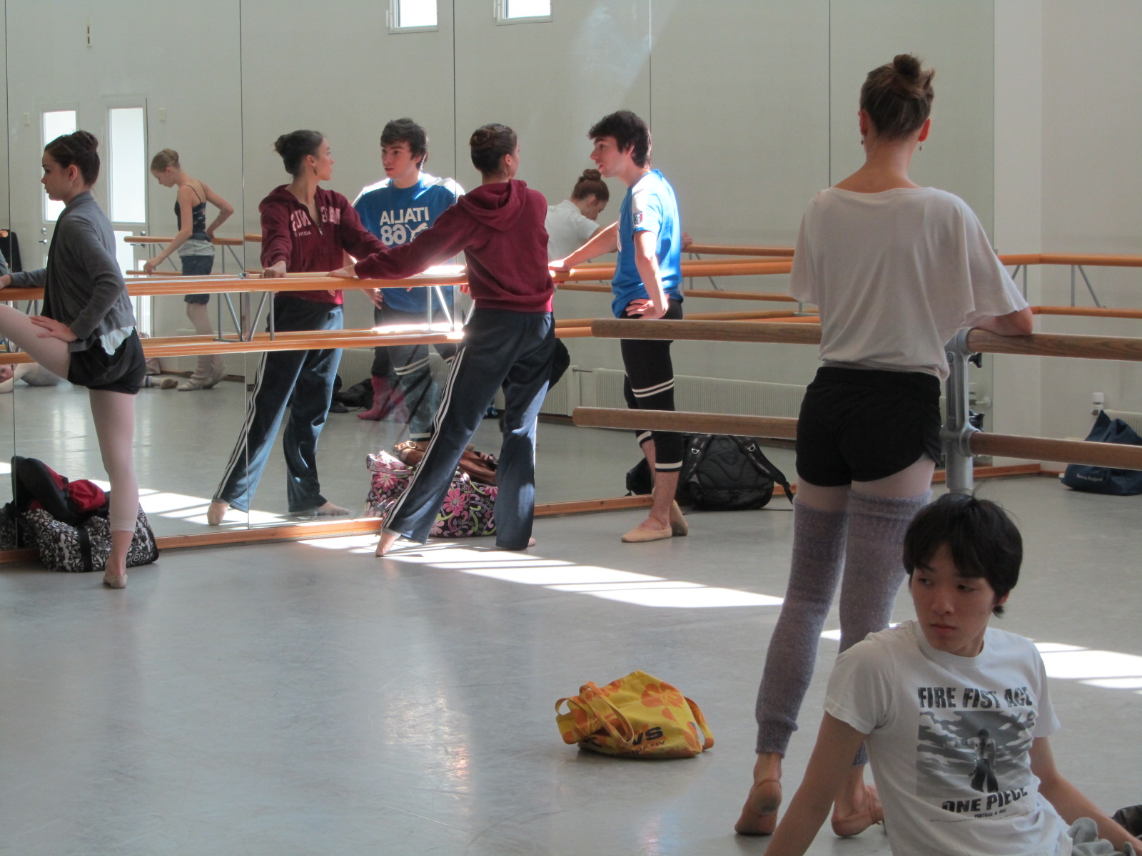 Pointe Til You Drop: 05/2016 - 06/2016