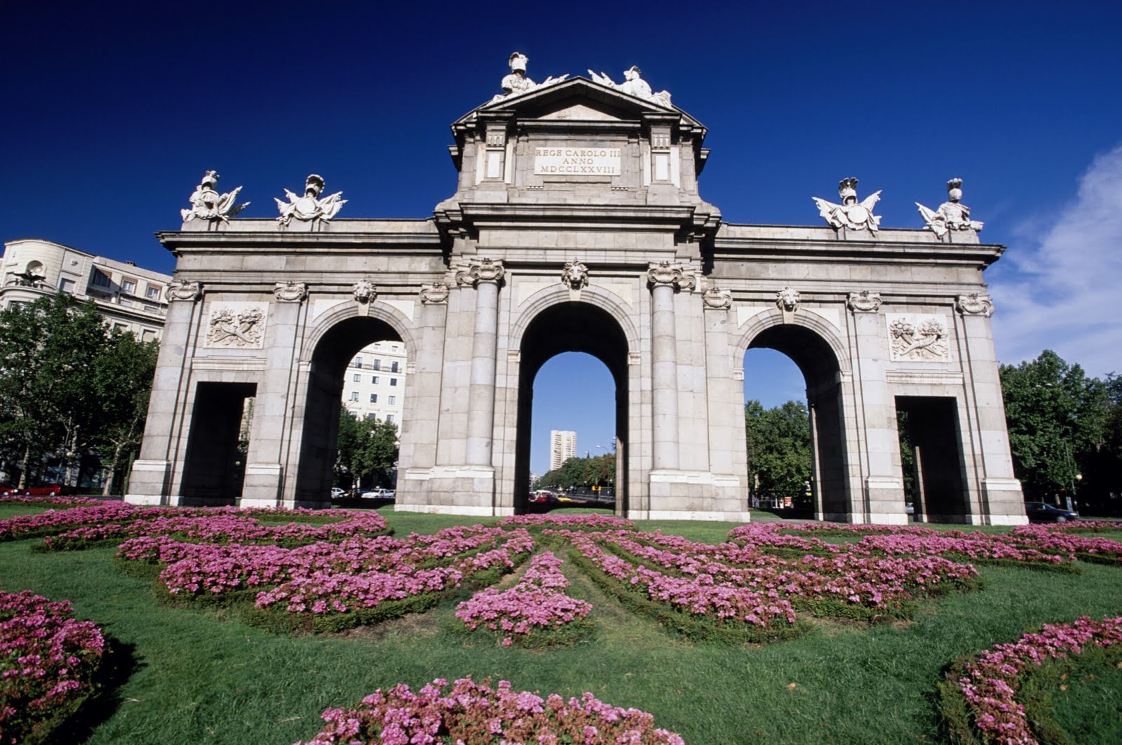 Paisajes y monumentos de España: Puerta de Alcalá (Madrid)