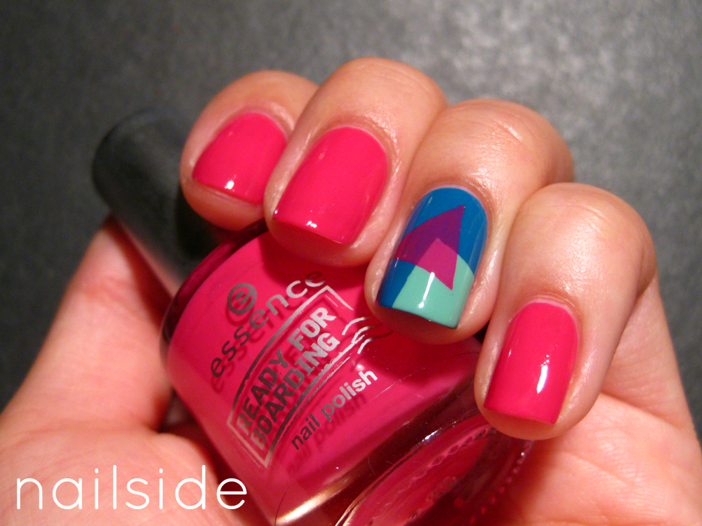 Nailside: '80s Accent Nail
