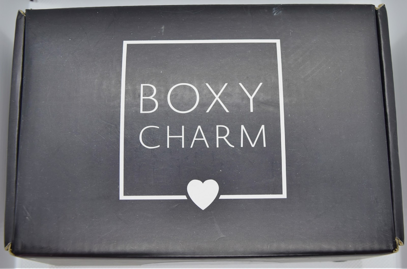 |Subscription|: Boxycharm December 2017 - Myra Voices!