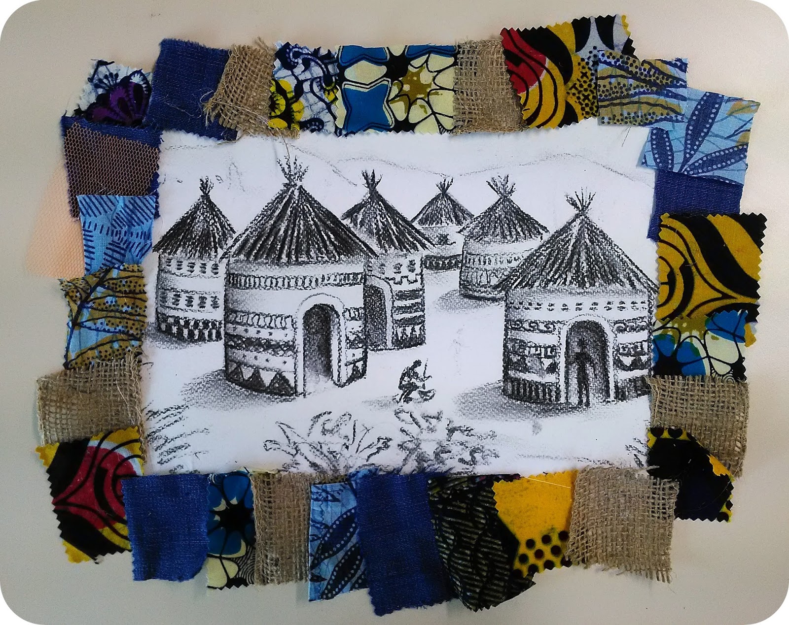 Mickaëlle Delamé: Cases africaines au fusain à l'Atelier Créatif de Duras