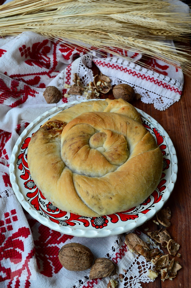 Invartita moldoveneasca cu nuca - CAIETUL CU RETETE