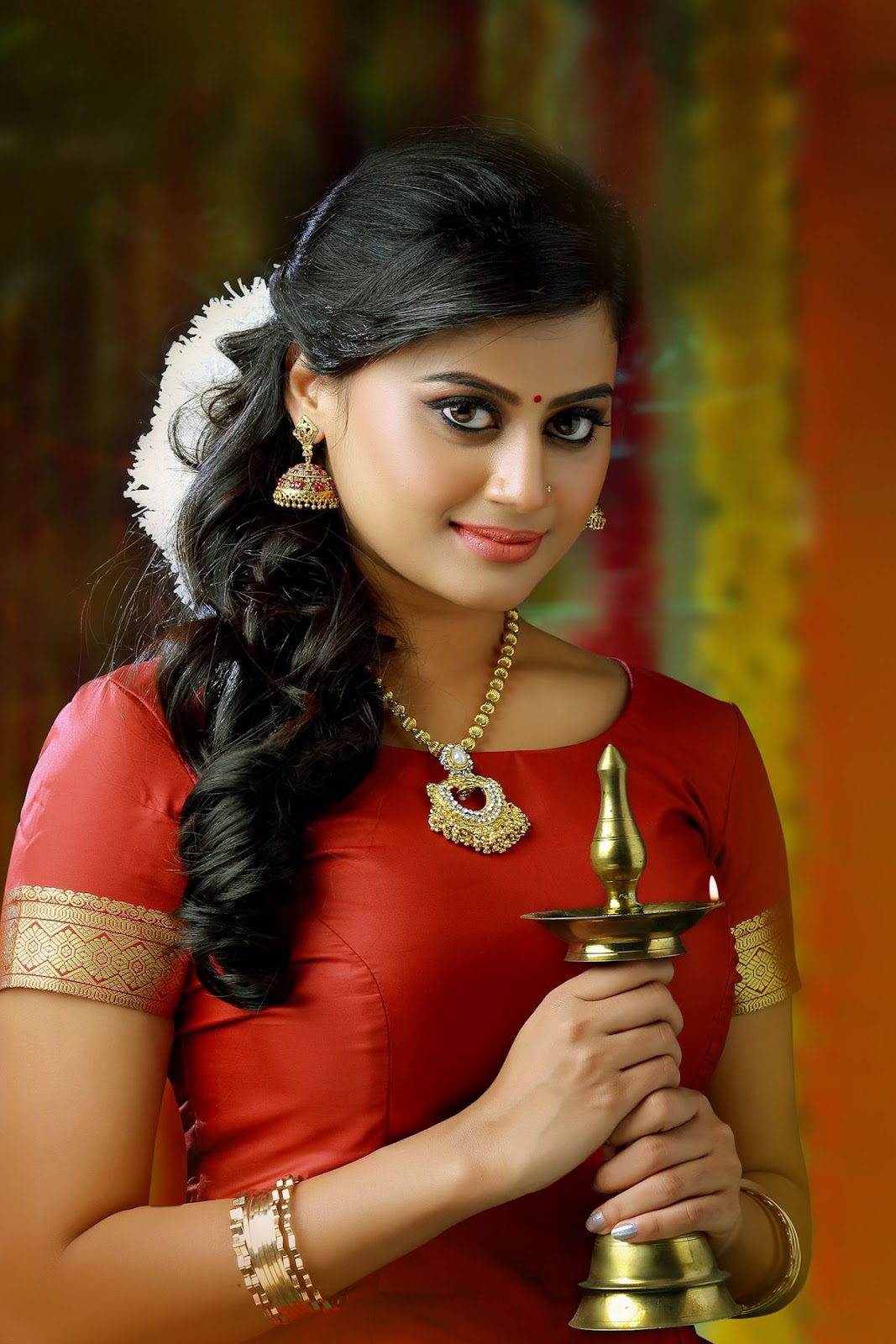 Ansiba Hassan Photo Gallery - South Indian Actress