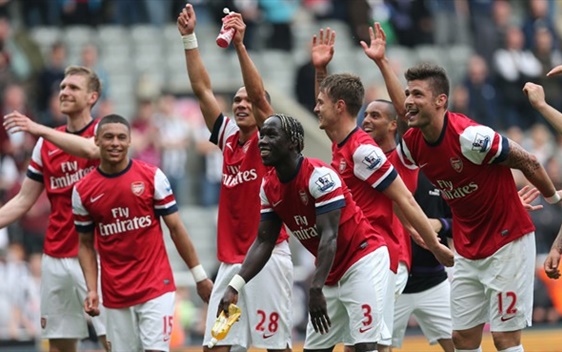 Arsenal Player salaries 2015/2016 (Full Squad List) - Online American ...