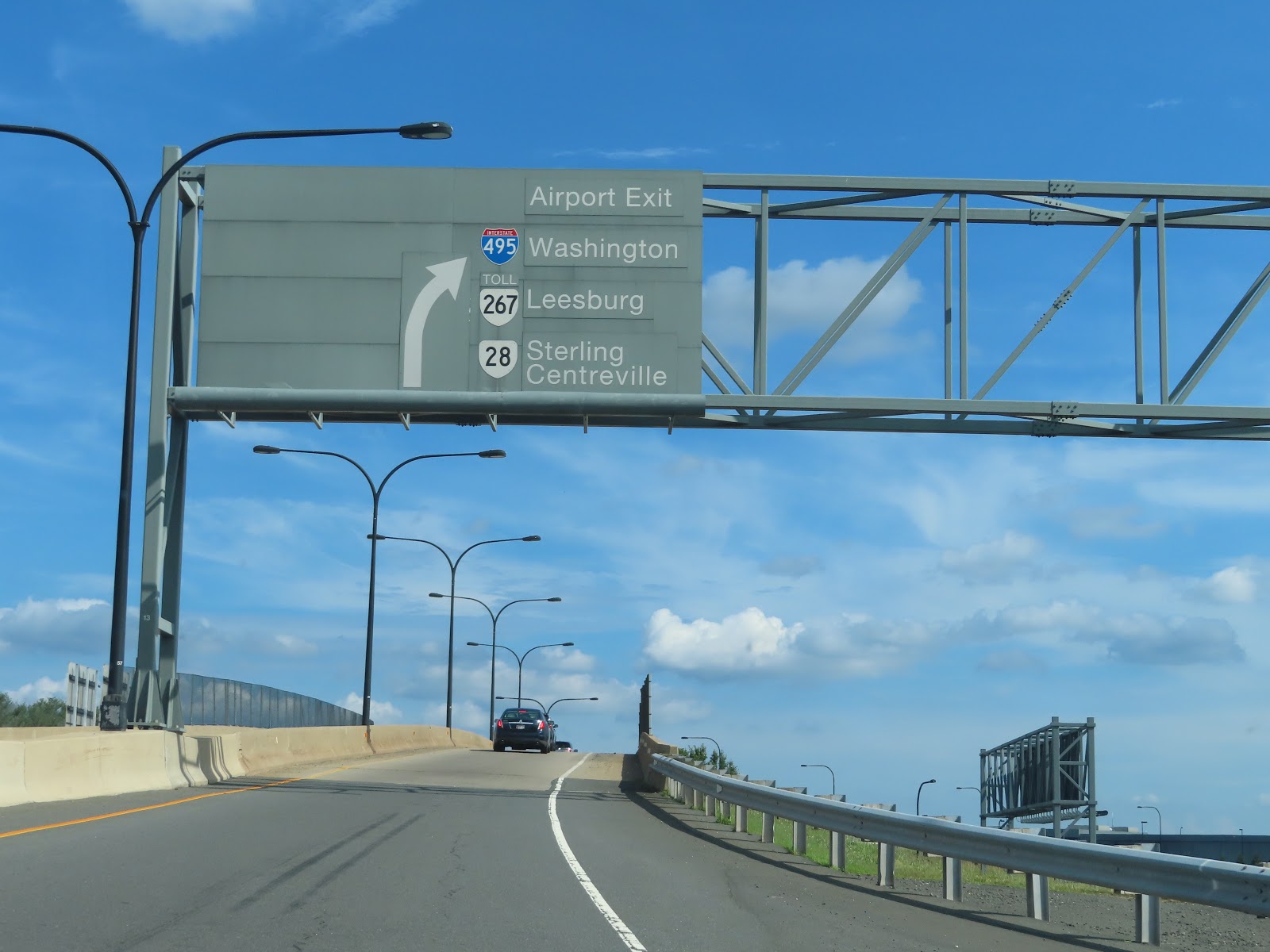 Luke's Signs: Washington Dulles International Airport